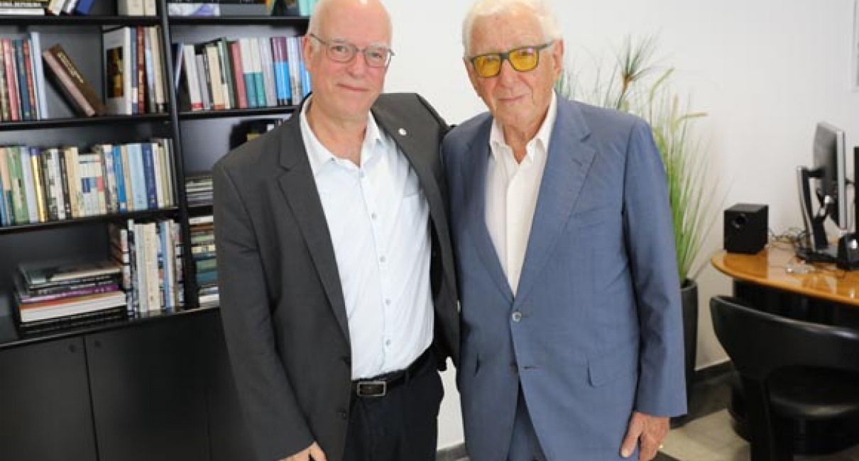 Sir Frank Lowy Donates $18M USD to Tel Aviv University’s International ...